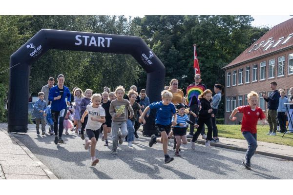 Flot opbakning til ny by-event i Give: Give-Stafetten ser ud til at ...