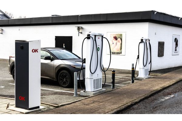 Ladestanderne hos Brugsen i Give er nogle af landets mest populære