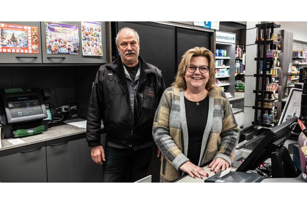 Nytårsbombe i Givskud: Bo og Pia lukker købmandsbutikken til sommer